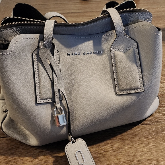 Marc Jacobs | Bags | Marc Jacobs Gray Satchel With Modern Design | Poshmark